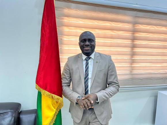 Fonction publique des collectivités en Guinée: le ministre Mory Condé ...