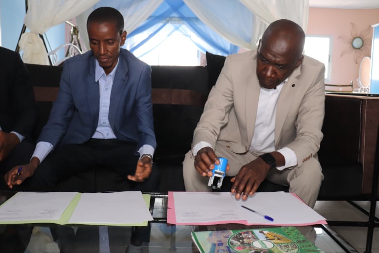 Labé : FAPEL-Guinée et l’IST de Mamou signent une convention de ...