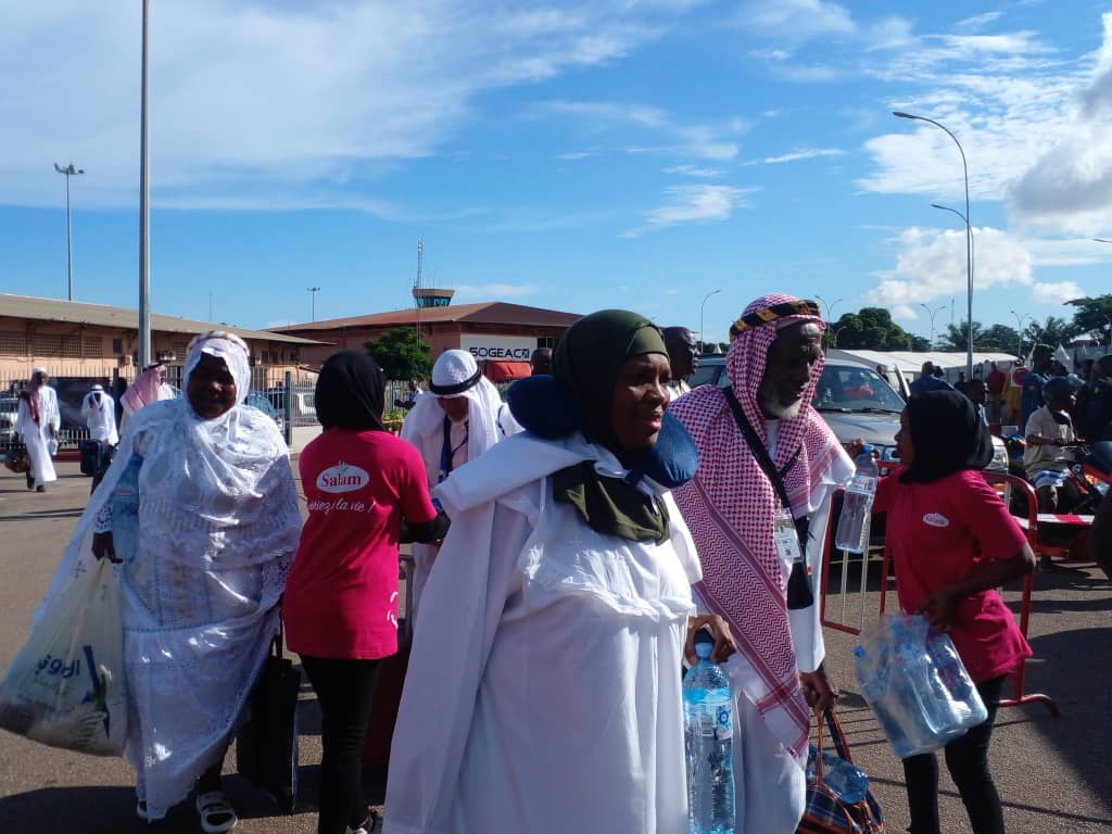 Hajj : Le Groupe SONOCO accueille les pèlerins guinéens en leur offrant ...