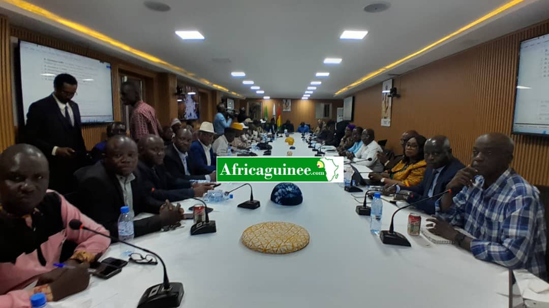 Direct MATD : Gouvernement et mouvement syndical s’apprêtent à signer l ...