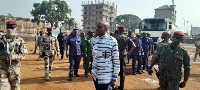 Bachir Diallo, ministre de la Sécurité : « Le feu est contenu ...