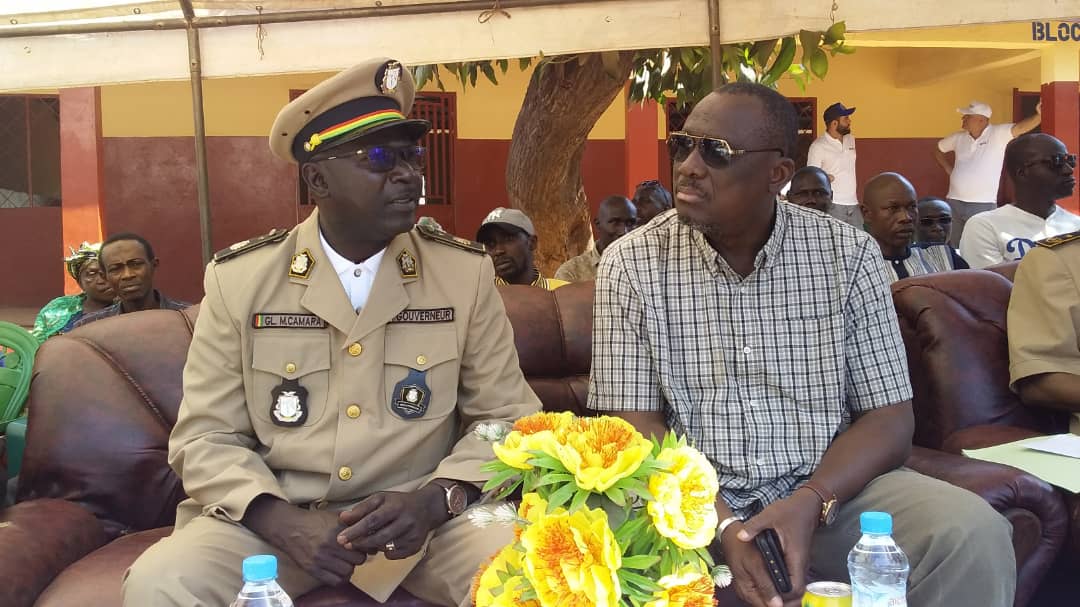 Boké : L’école élémentaire Hadja M’mah Camara fait peau neuve grâce à ...