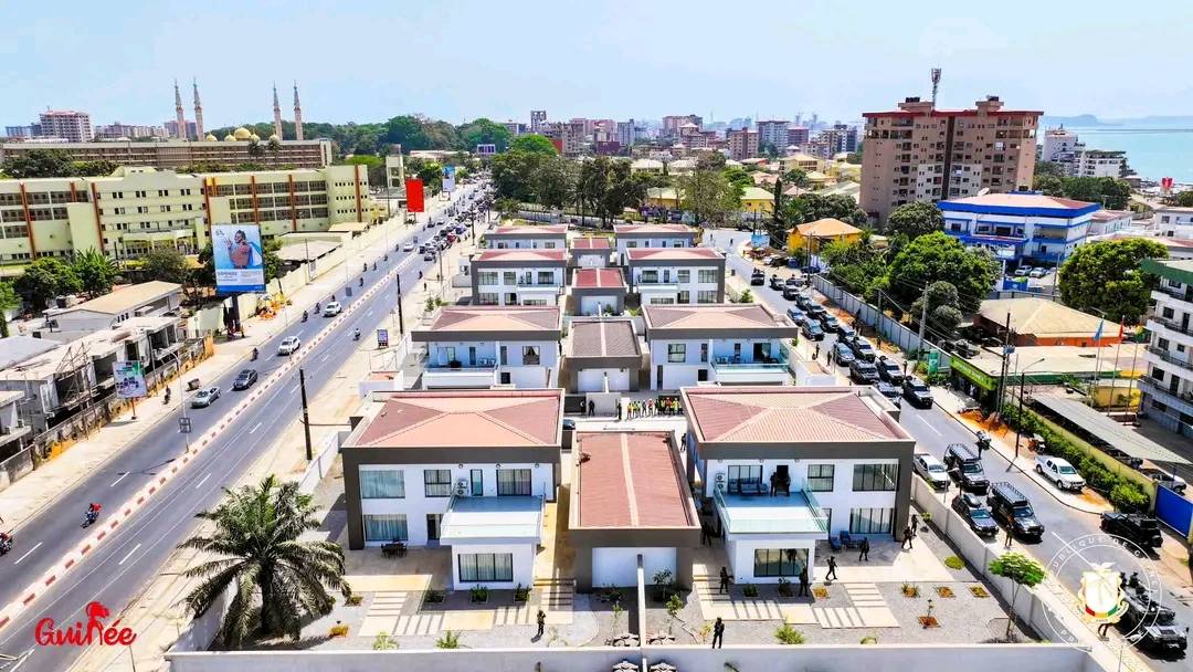 Guinée : Mamadi Doumbouya « réimmortalise » Diallo Tély, Kéléfa Sall ...