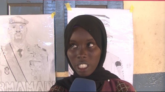 Découverte : À la rencontre de Aïcha Barry, une passionnée de la peinture – Africa Guinee