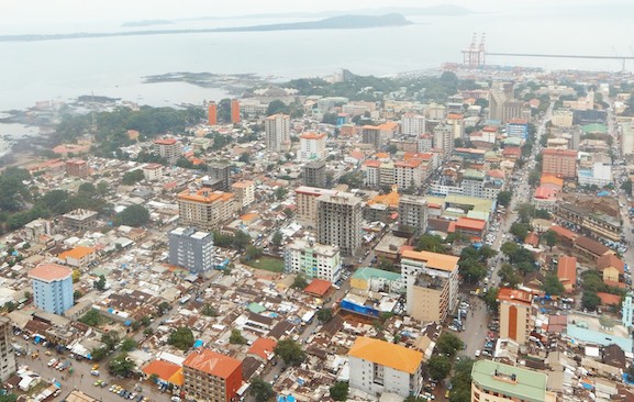Enquête-Habitat : Pourquoi il est difficile de se loger à Conakry ...