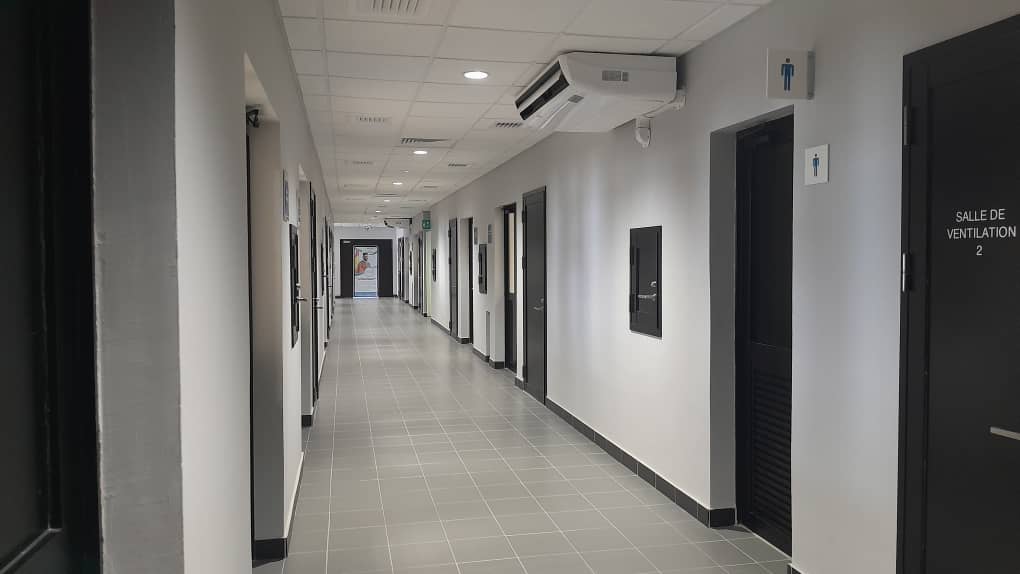 Coyah : Inauguration du nouveau siège de l’Institut national de Santé ...