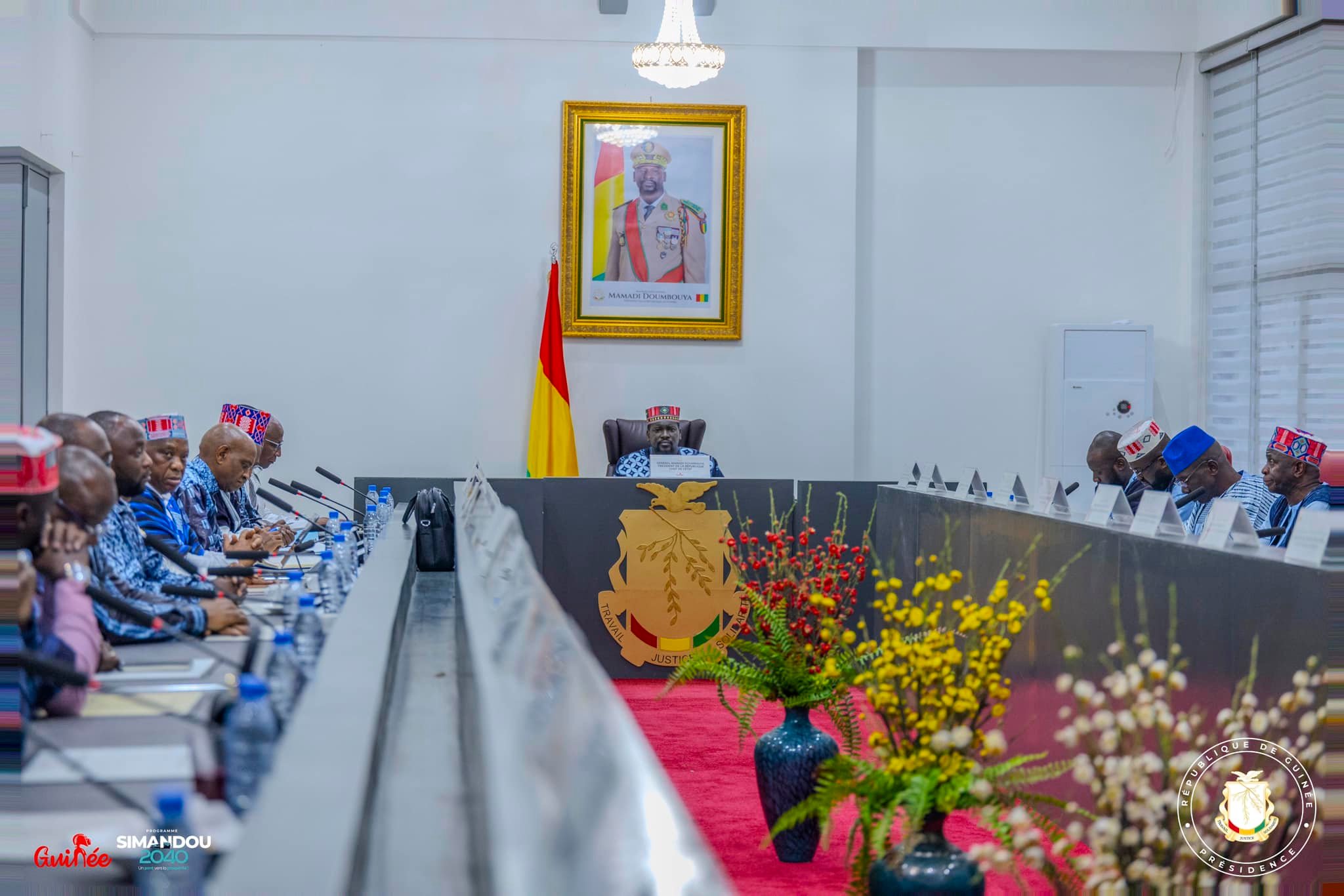 Guinée : Le Général Mamadi Doumbouya donne de nouvelles directives au ...