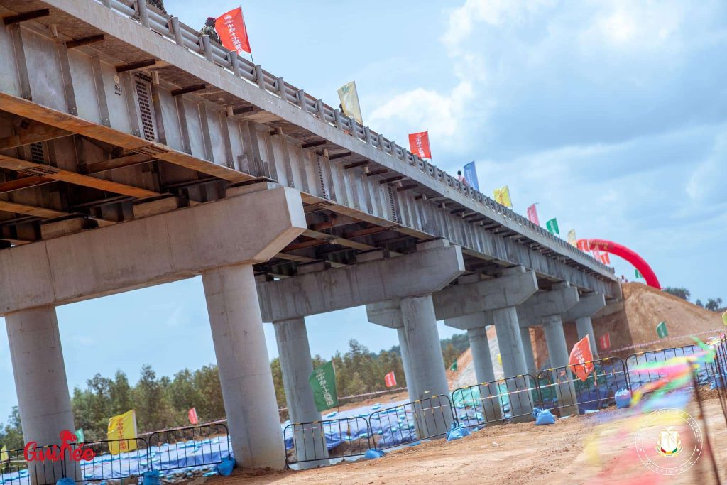 Pièges, risques et opportunités du projet Simandou : ce que le FMI ...