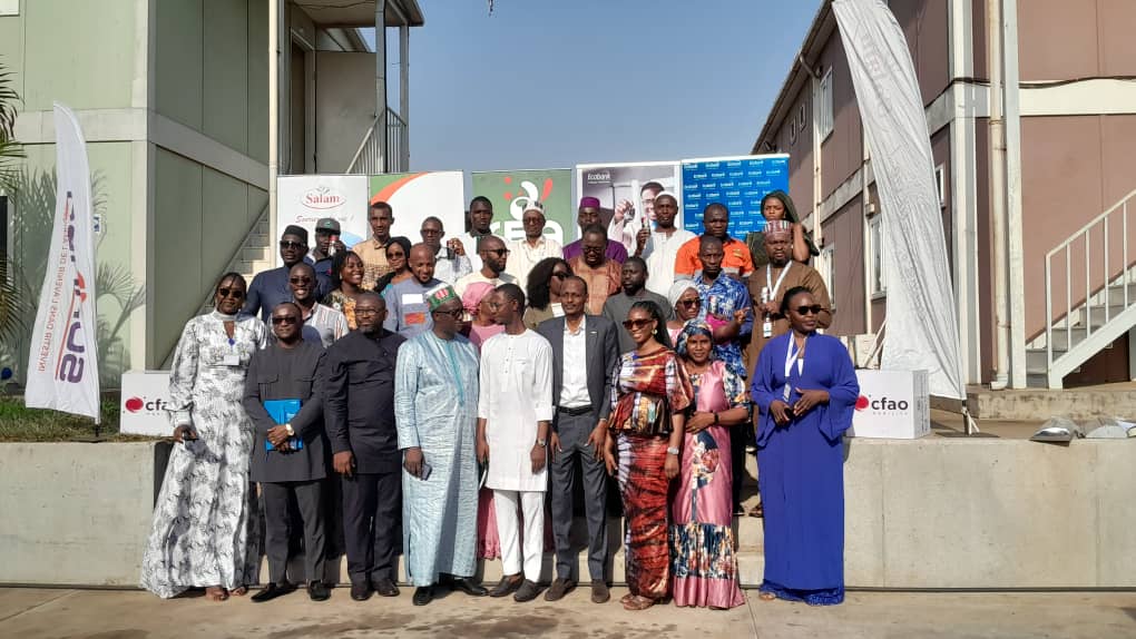 CBA, filiale du Groupe SONOCO, dote son équipe dirigeante de véhicules ...