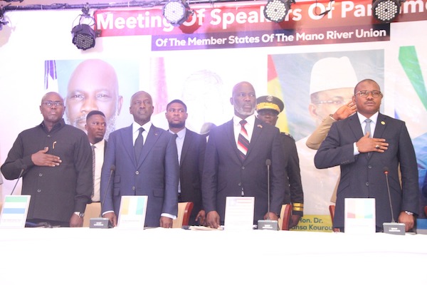 Vers une intégration parlementaire renforcée au sein de l’Union du ...