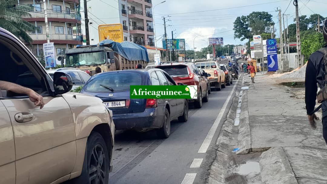 Nouvelles mesures de sécurité? Les motos “interdites” à Kaloum (constat ...