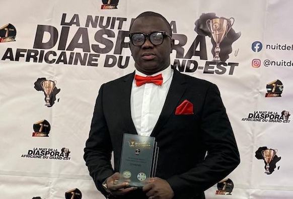 Le Nimba ou déesse de la « fécondité » : Tout savoir sur le masque du ...