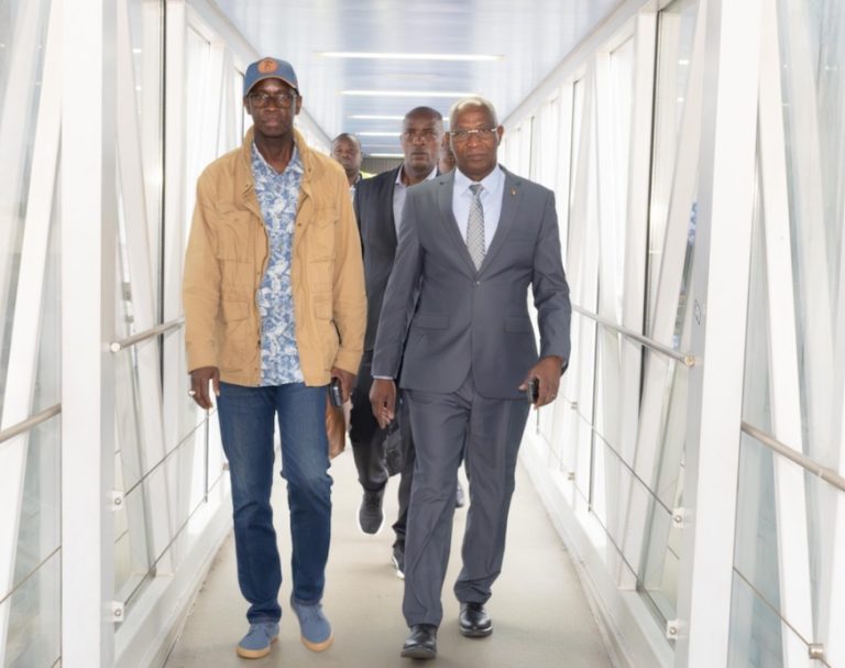 Davos d’été 2026 : Amadou Oury Bah en route pour la Chine pour porter ...
